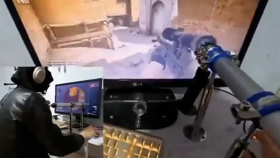 EarlyGame | CSGO Player Adds Real Recoil To His PC