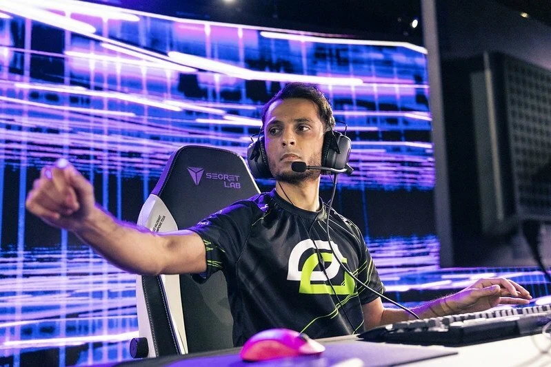 What Does "IGL" Mean in Valorant? | EarlyGame