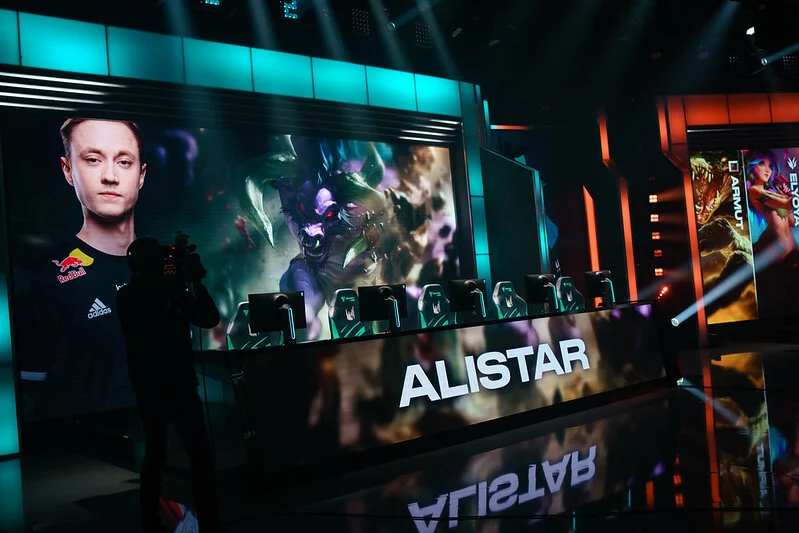 EarlyGame | The Most Shocking LoL Pro Transfers