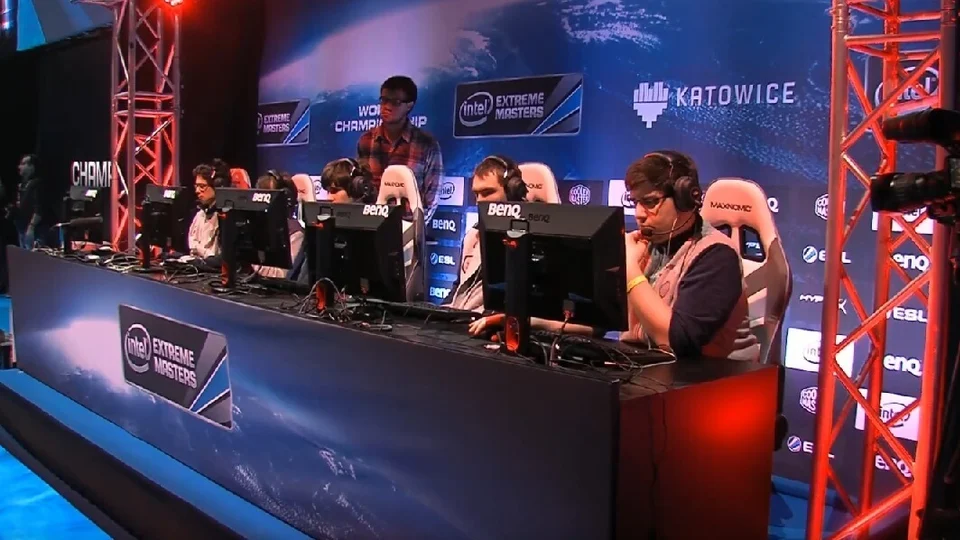 Gambit Esports löst LoL Team auf | EarlyGame