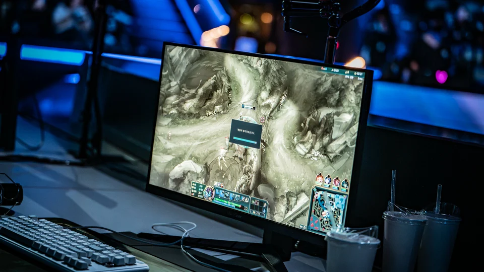 LCK Battles With DDoS Attacks During Broadcast: 7-Hour… | EarlyGame