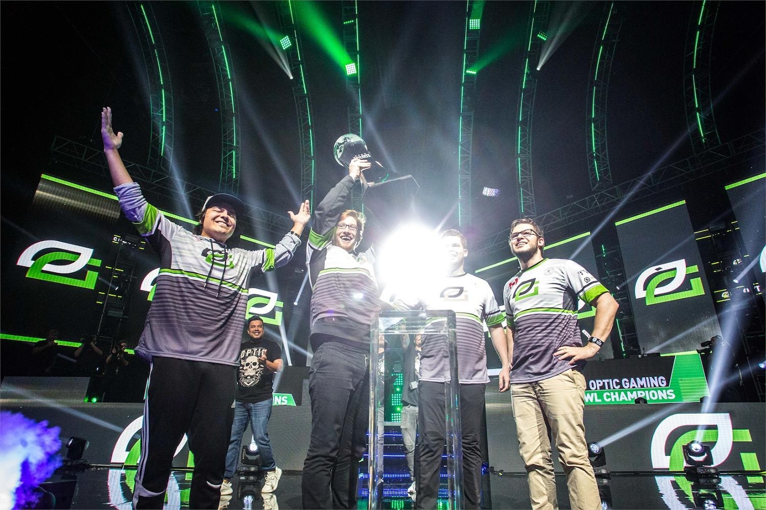 Top 5 Call of Duty Pros aller Zeiten | EarlyGame