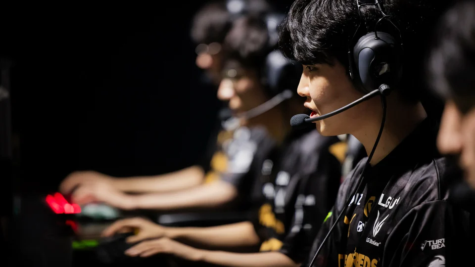LoL: CEO de T1 filtra detalles del equipo de Gen.G en… | EarlyGame
