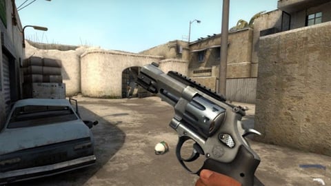 CS:GO Weapons Guide: Common Pistols - Fly, Eagle, Fly! | EarlyGame