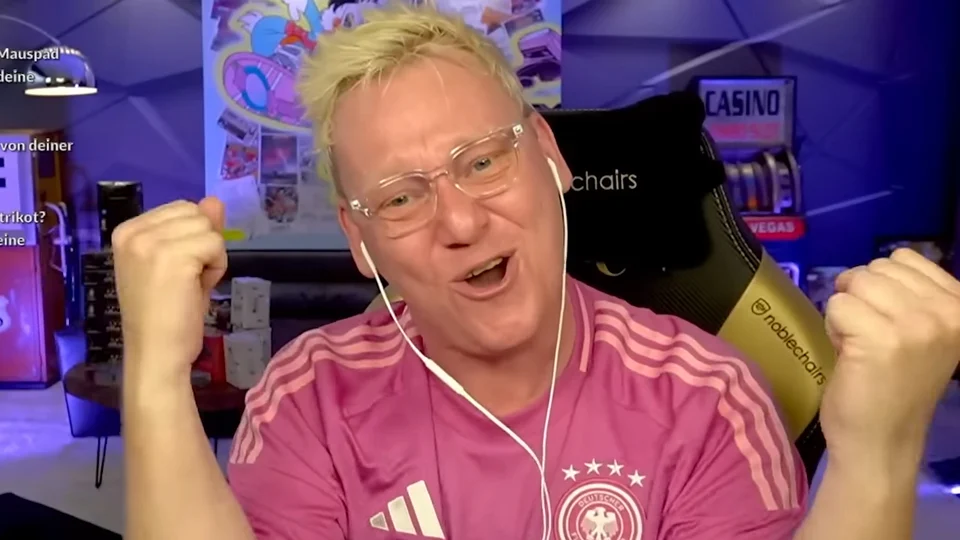 Knossi plant lebensgefährliches Abenteuer: Eigenes "7 vs.… | EarlyGame