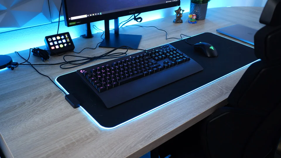 Budgetfreundlich und leistungsstark: Logitech G213… | EarlyGame