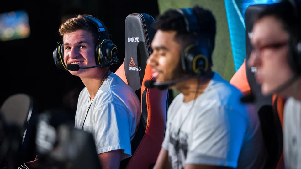 Rocket League Esports Team Ghost Gaming Welcome RollDizz… | EarlyGame