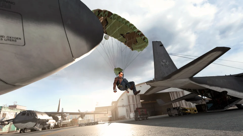 How to Superman Jump in Warzone | EarlyGame